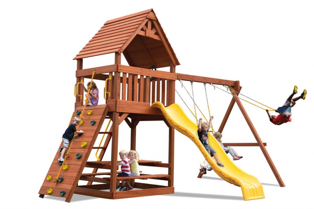 Original Fort with Wood Roof - Let's Play Online